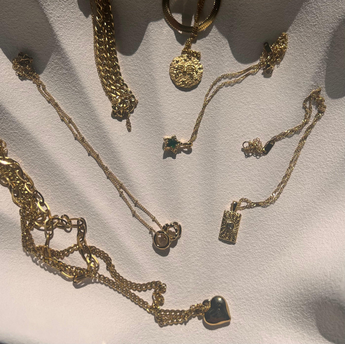 Love Heart Necklace - Double Layer & Waterproof – BADDIE BEACH